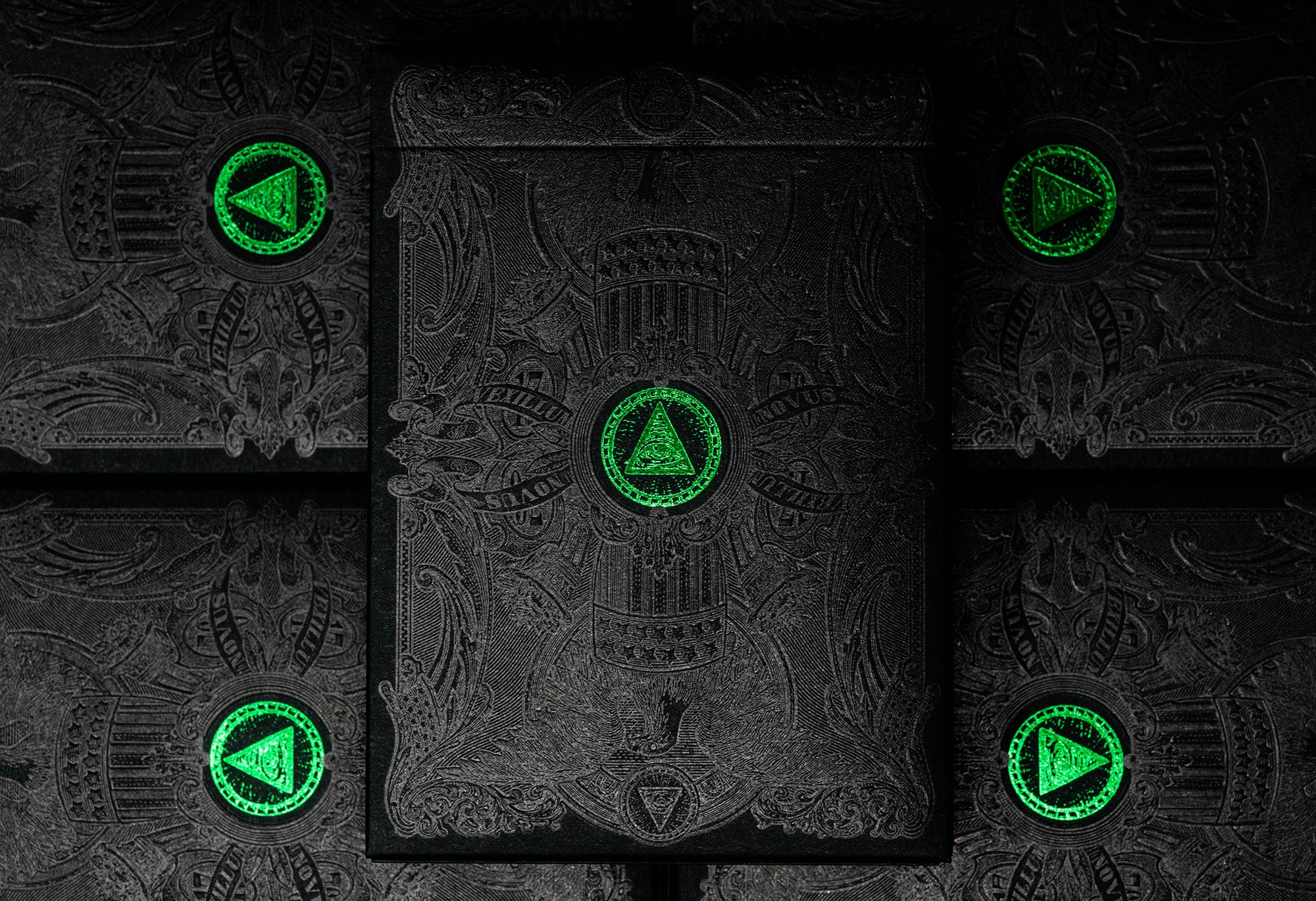 Black Reserve Note Green Edition Luxury Playing Cards