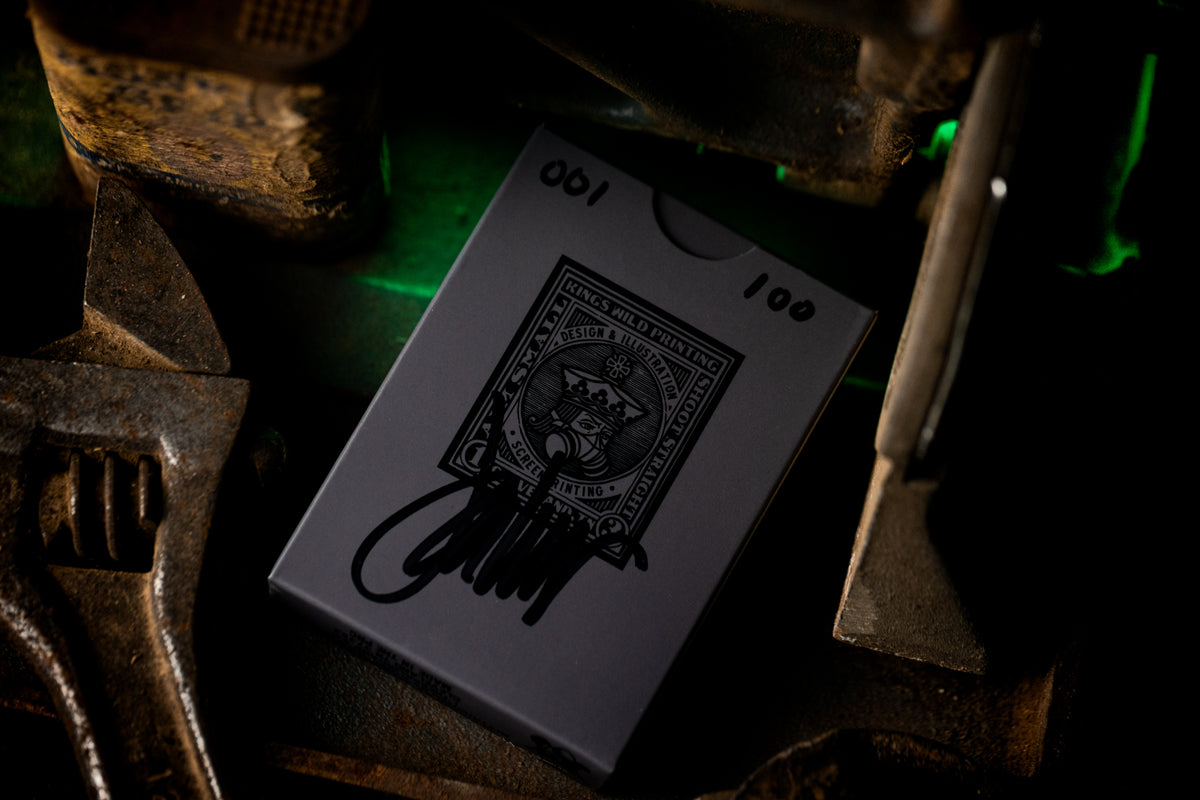 KW Auto Body Threads Gilded Luxury Playing Cards